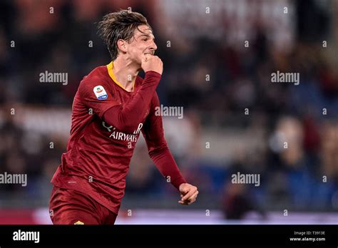Nicolo Zaniolo Of As Roma Celebrates Scoring First During The Serie A