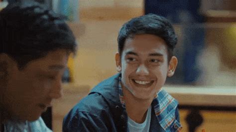 Bucek Depp Dari Kru Hingga Jadi Aktor Yang Ogah Turunkan Harga