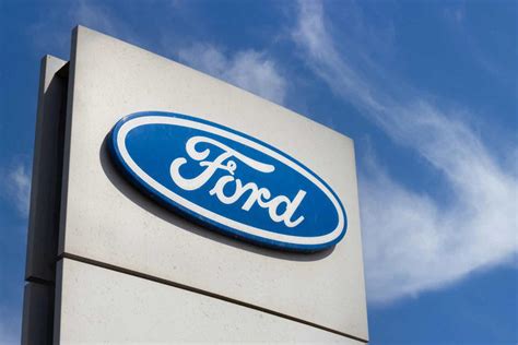 Ford Picks New European Head Puts Gas Hybrid And Electric Business