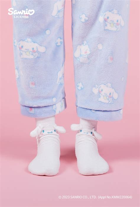 스파오 산리오캐릭터즈 뽀짝 수면양말whitespmad4tu01 위시버킷