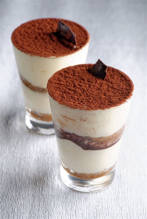 Traditionelles Italienisches Nachtisch Tiramisu Stockbild Bild Von Sahnig Küche 40798435