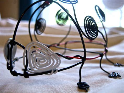 Wire Lady Bug 2 By Sing2mi On Deviantart