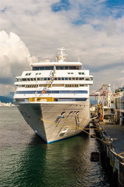 Vancouver Canada September 12 2018 Seven Seas Mariner Cruise Ship