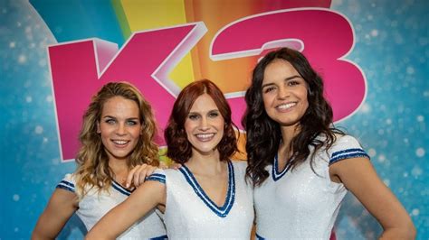 Het Eerste Optreden Van K3 Bevatte Bizarre Teksten