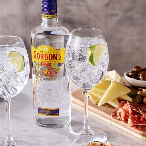 Rượu Gin Anh Gordons London Dry Gin 750ml G