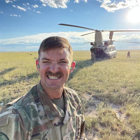 Mitchell Beckner Senior Logistics Analyst Raytheon Linkedin