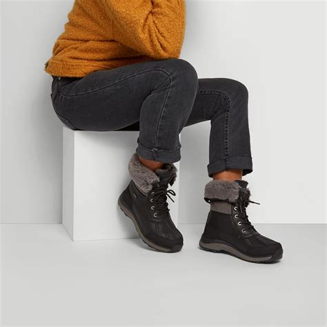 Womens Adirondack Iii Boots In Black Little Burgundy