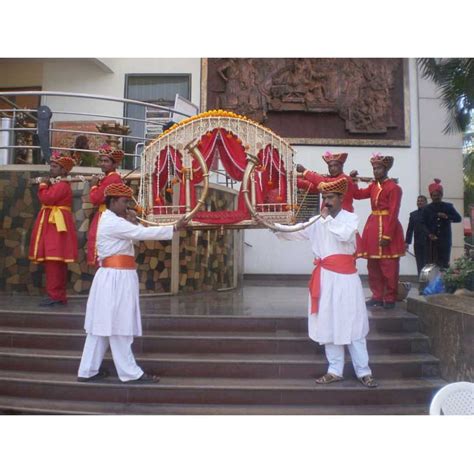 Dulhan Doli Rental In Mumbai Traditional And Luxury Doli For Weddings