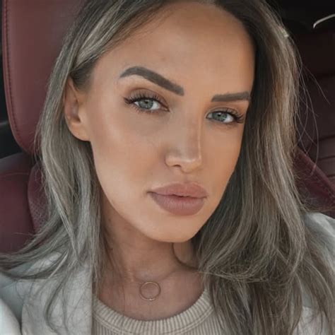 Dalila Karic Tara Dalila • Threads Say More