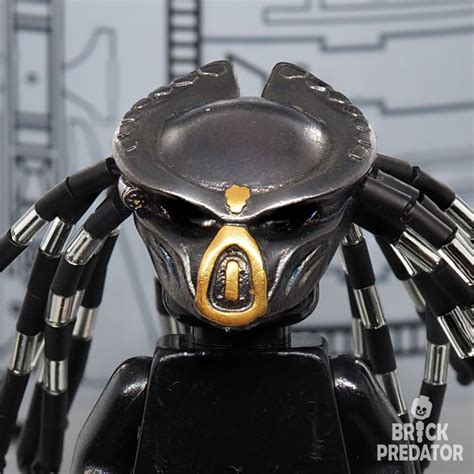 Mask Fugitive Predator Gold Helmet Metal Accessory For Minifigures Yautja