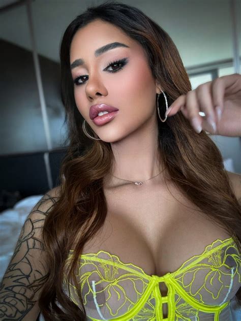 Ts Arrya Doll Social Network Photo 31