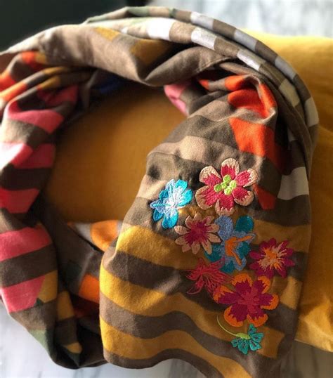 Love NÖck En Instagram Conoce Las Nuevas Pashminas Foulard Bordados