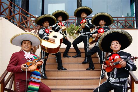 Tradiciones Y Fiestas Mexicanas México