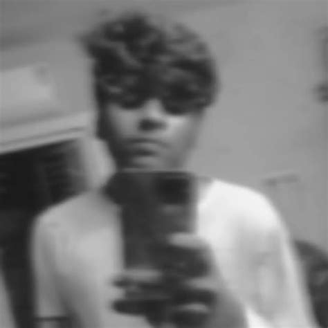 Gowtham💙 Gowtham8330 • Threads Say More