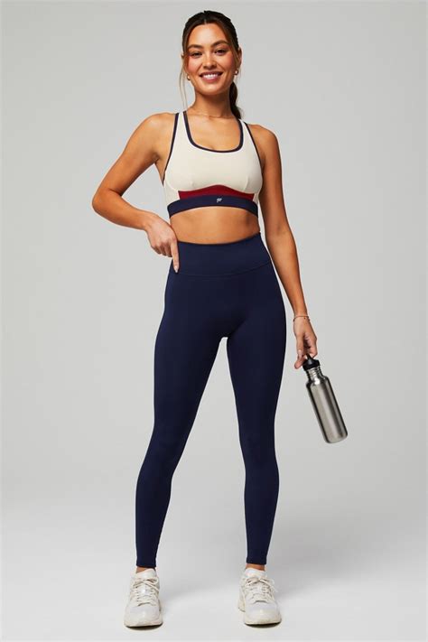 Womens Gym And Workout Clothes Activewear Outfits Fabletics Canada