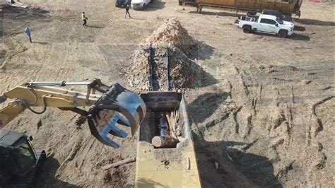 Vermeer Brand New Ls3600 Shredder Destroying Big Logs Youtube