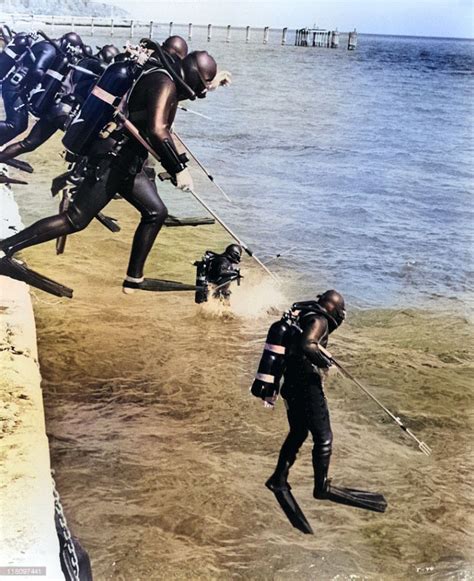 Frogmen Beginning Another Mission By Thunderball65 On Deviantart