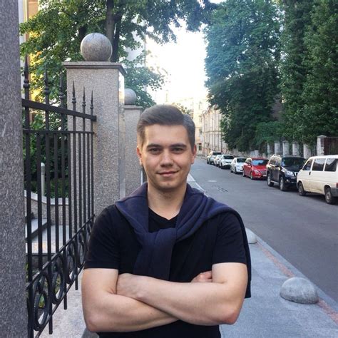 Александр Лазарев: биография украинского политолога