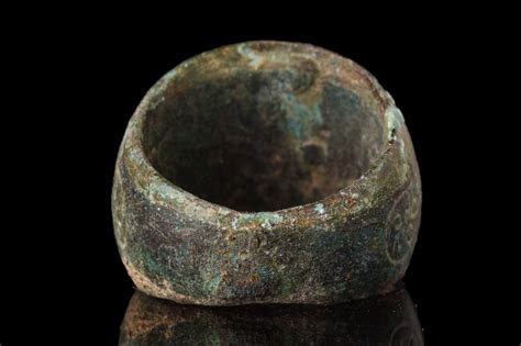 Ancient Roman Roman Bronze Amuletic Ring With Gnostic Scene Catawiki