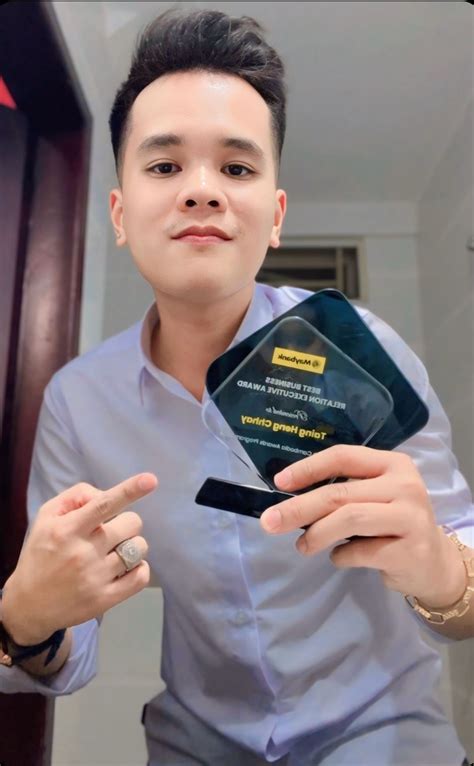 Standing Here Today Is An Incredible Honor And I Am Truly Humbled To Accept This Award Taing