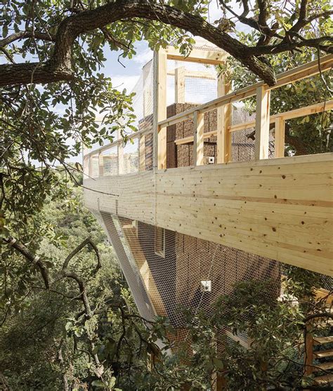 Iaac Students Built Mass Timber Observatory Based On Zero Kilometre