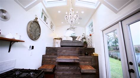 Tiny House Sofa Bed Ideas For Stylish And Space Saving Comfort