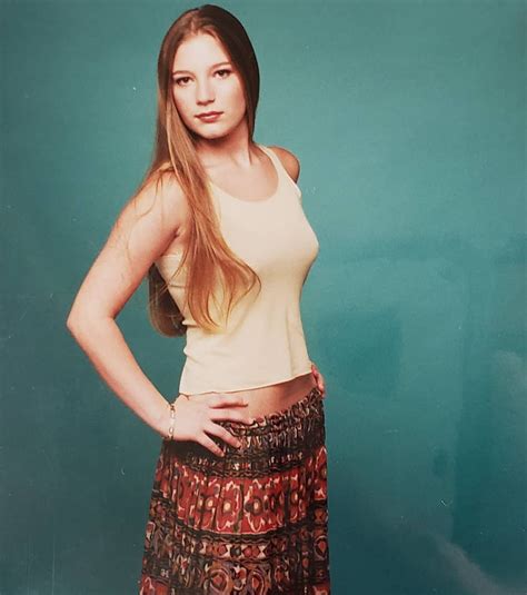 Aurora Snow R Nostalgiafapping