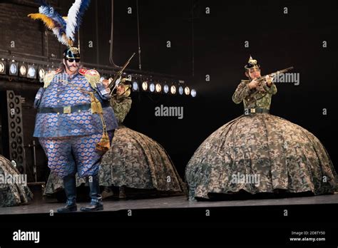 Rehearsaal Das Großherzogin Von Gerolstein Komische Oper 29 October