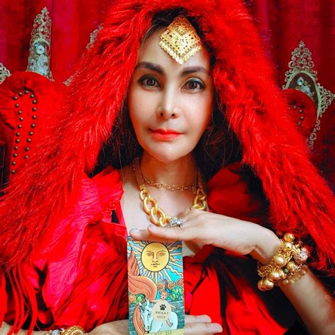 บุญเก่าจะหนุนนำให้คุณร่ำรวย ดวงแม่นมาก ดูดวงทั่วโลก ดูดวงไพ่ทาโร่