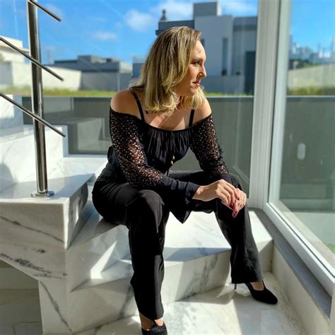 Adriana Romagna Adrianaromagna • Instagram Photos And Videos