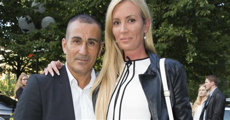 Fadde Darwich Nya Flickvän Har Funnits Där I Vått Och Torrt Vi Har