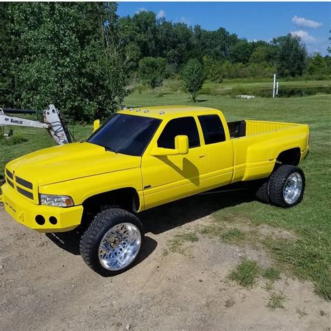 Lifted 2nd Gen Cummins Dually Dreferenz Blog