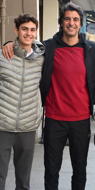 İbrahim Kutluay Korumalarımla Geziyorum Magazin Haberleri