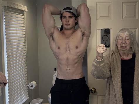 What Is Looksmaxxing The Toxic Internet Trend Obsessed With Male