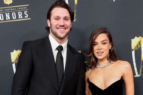 Hailee Steinfeld Josh Allen Are All Smiles At Their Wedding Rehearsal