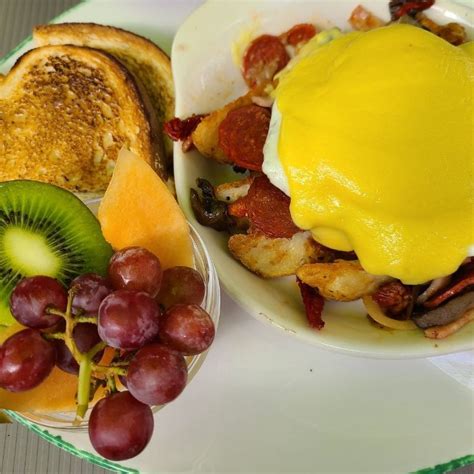 9 Best Breakfast Restaurants In Surrey Bc [2026 Updated] Michelle Recipes