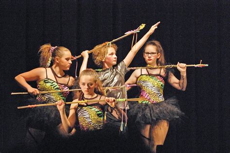 Mackenzie Becks Instagram Twitter And Facebook On Idcrawl