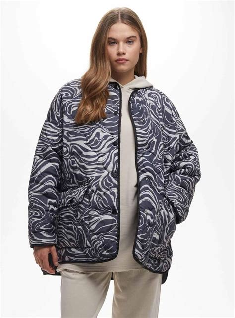 Patterned Puffer Jackets