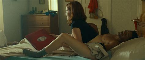 Nude Video Celebs Zoey Deutch Sexy Buffaloed 2019