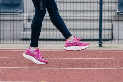 Recenzja Saucony Endorphin Pro 3 z karbonową płytką