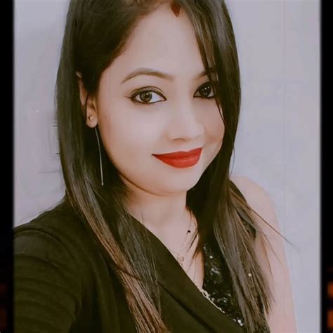 𝓡𝓮𝓴𝓱𝓪 Rekha Das93 • Threads Say More