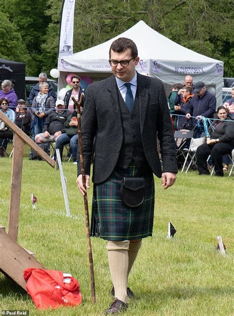 Queens Cousin Simon Bowes Lyon Face Jails Over Sex Assault At Royal