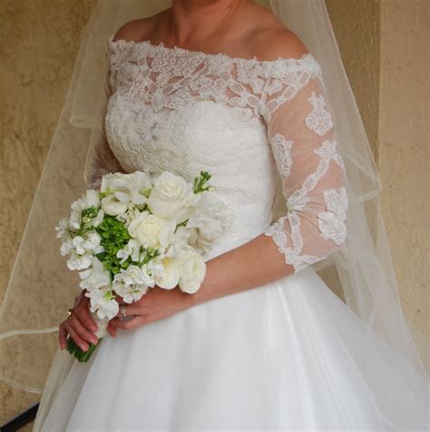 Lis Simon Used Wedding Dress Save 27 Stillwhite