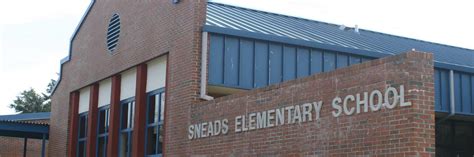 Sneads Elementary School