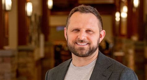 Varicose Veins With Dr Ethan Munzinger What They Are And How To