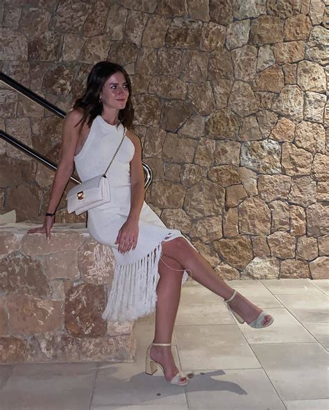 Serena Limontas Feet