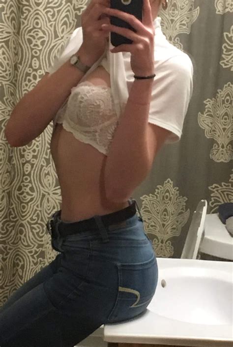 Friends Bathroom Selfies Are Really Fun Porn Pic Eporner