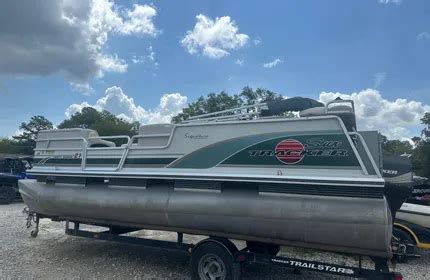 Used 1999 Sun Tracker 22 Foot Party Barge 35634 Florence Boat Trader