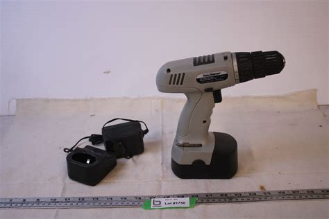 Tool Master Drill W Charger And Battery Bodnarus Auctioneering