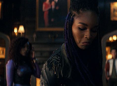 Damaris Lewis As Komandr Blackfire In Titans Dc Multiverse